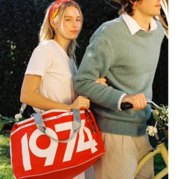 Lesportsac | Bags | Rare Lesportsac Arc En Ciel Rowing Blazers 974 ...